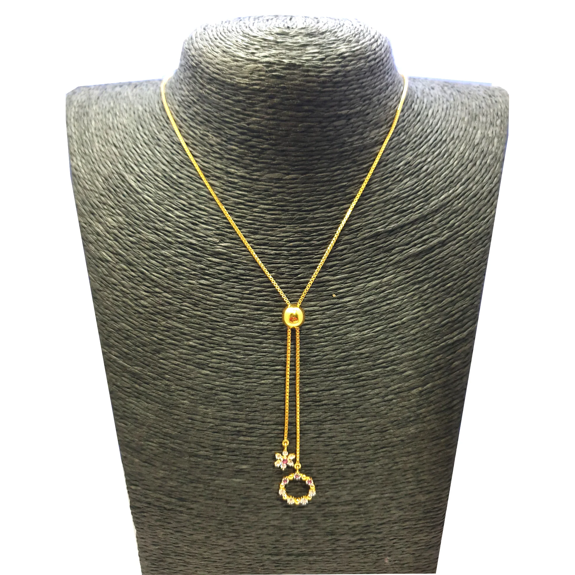 Stylish chain locket store